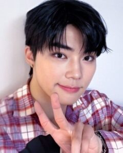 ZEROBASEONE (ZB1) Members Profile - Kpop Singers