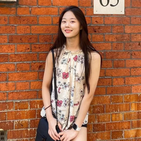 Chaerin (Queendom Puzzle) Profil und Fakten – Kpop-Sänger