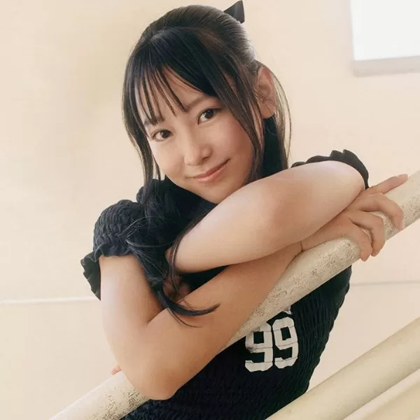 Hinari (The Debut: Dream Academy) Perfil, edat i fets