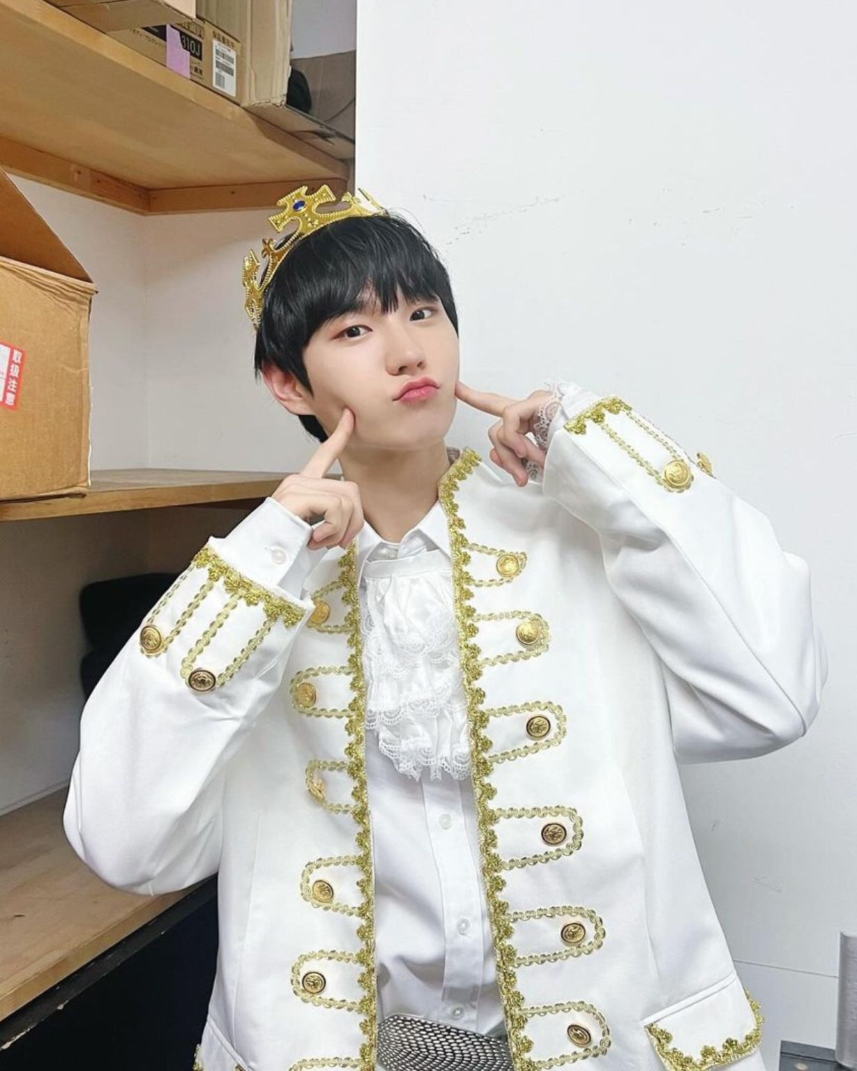 Build Up: Vocal Boy Group Survivor Contestants Profile