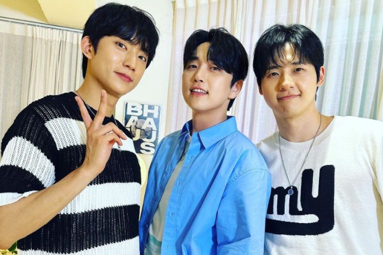 The Rose Members Profile, Ages, Heights, & (Updated Facts!)