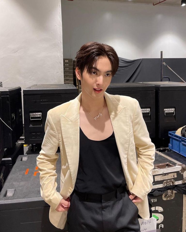 BUS (Thai Group) Members Profile, Ages, & (Updated Facts!)