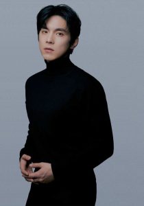 Hong Isaac Profile, Age, Birthday, Height, Weight & Facts