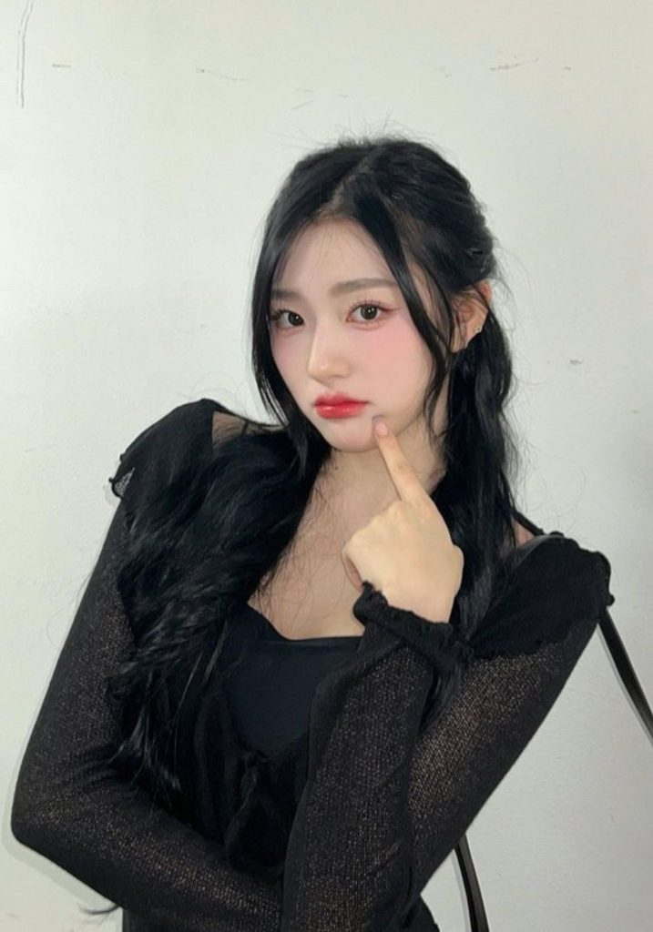 Xinyu (tripleS) Profile (Updated Facts!) - Kpop Singers