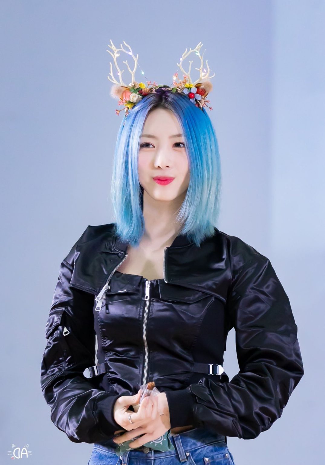 Yoohyeon (Dreamcatcher) Profile, Age, Birthday, Height & Facts