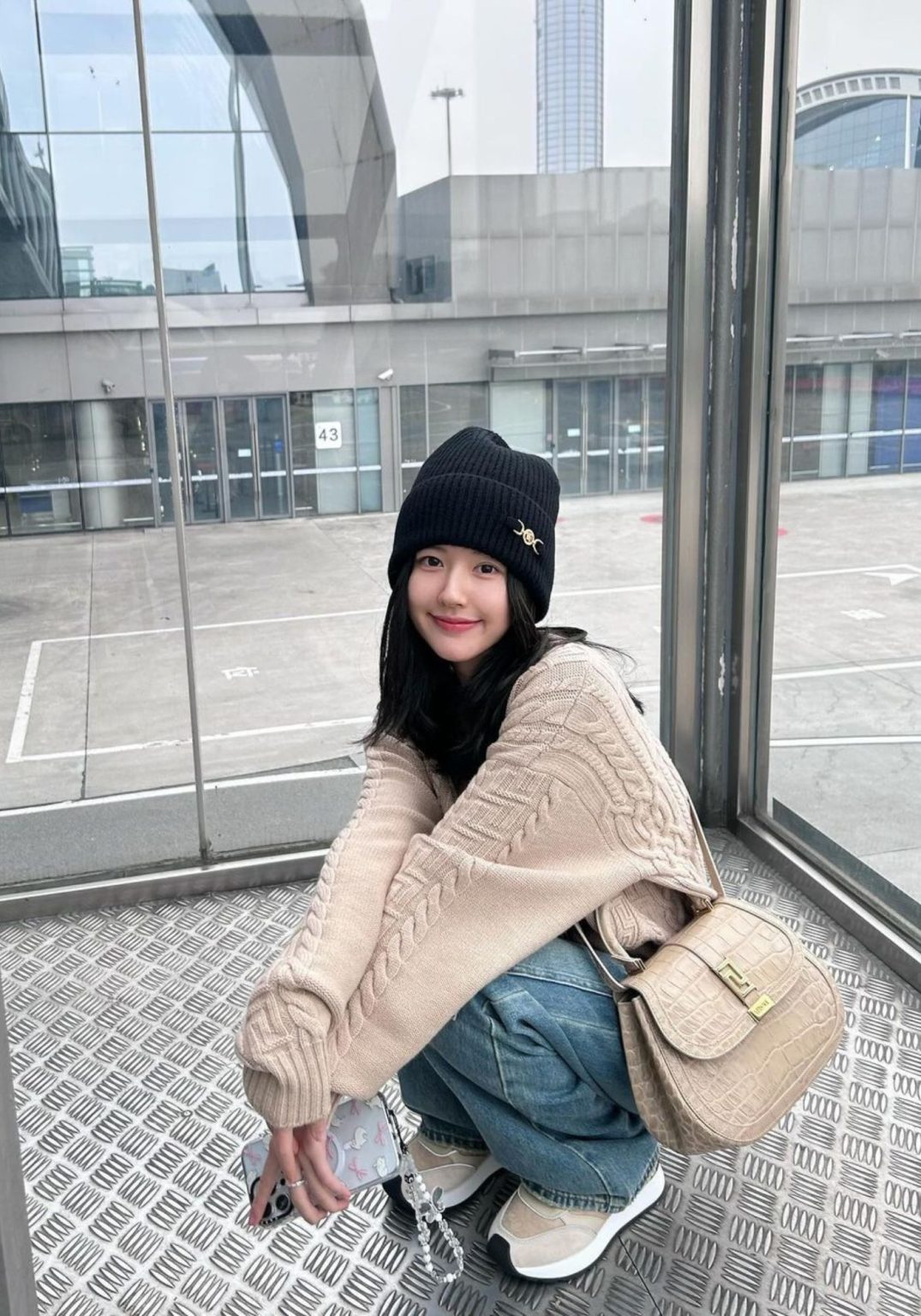 Zhao Lusi Profile, Age, Birthday, Height, Weight & Facts
