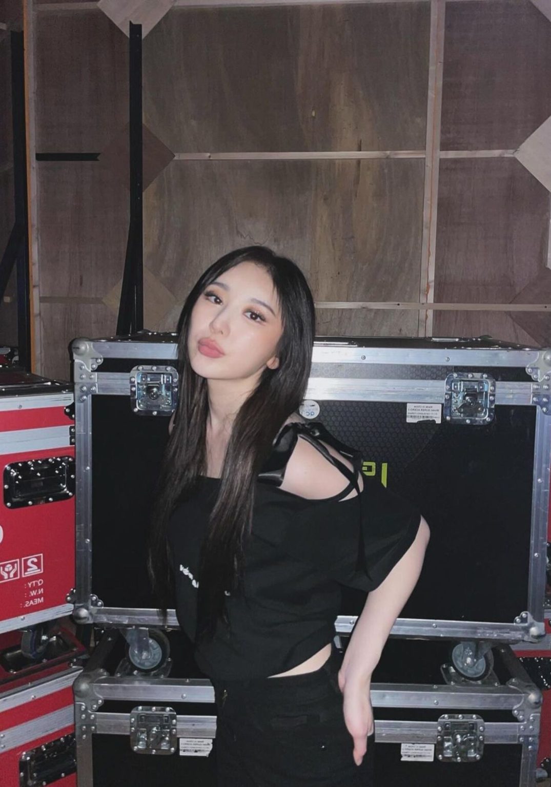 Lee Chaeyeon (IZ*ONE) Profile, Age, Birthday, Height & Facts