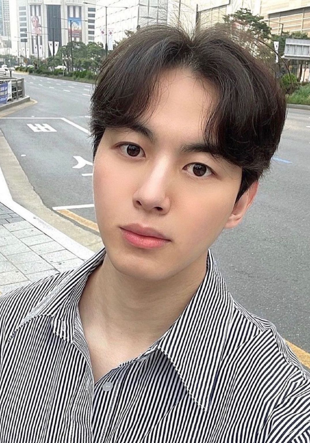 Lee Hongbin (ex. VIXX) Profile, Age, Height, & Facts