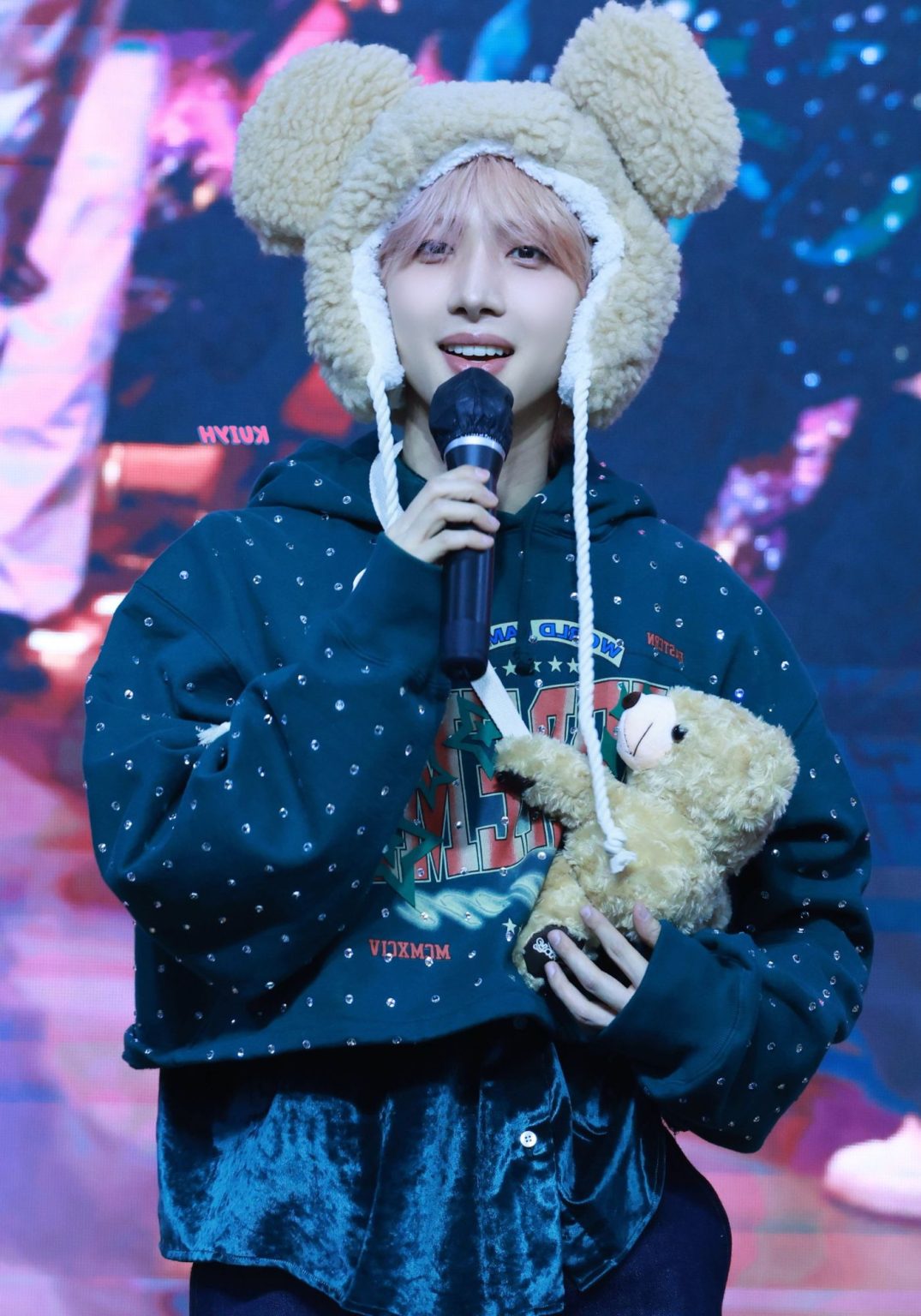 Hui (PENTAGON, Ex-TRIPLE H) Profile, Age, Height, & Facts