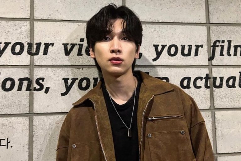 Hyuk (VIXX) Profile, Age, Birthday, Height, & Facts
