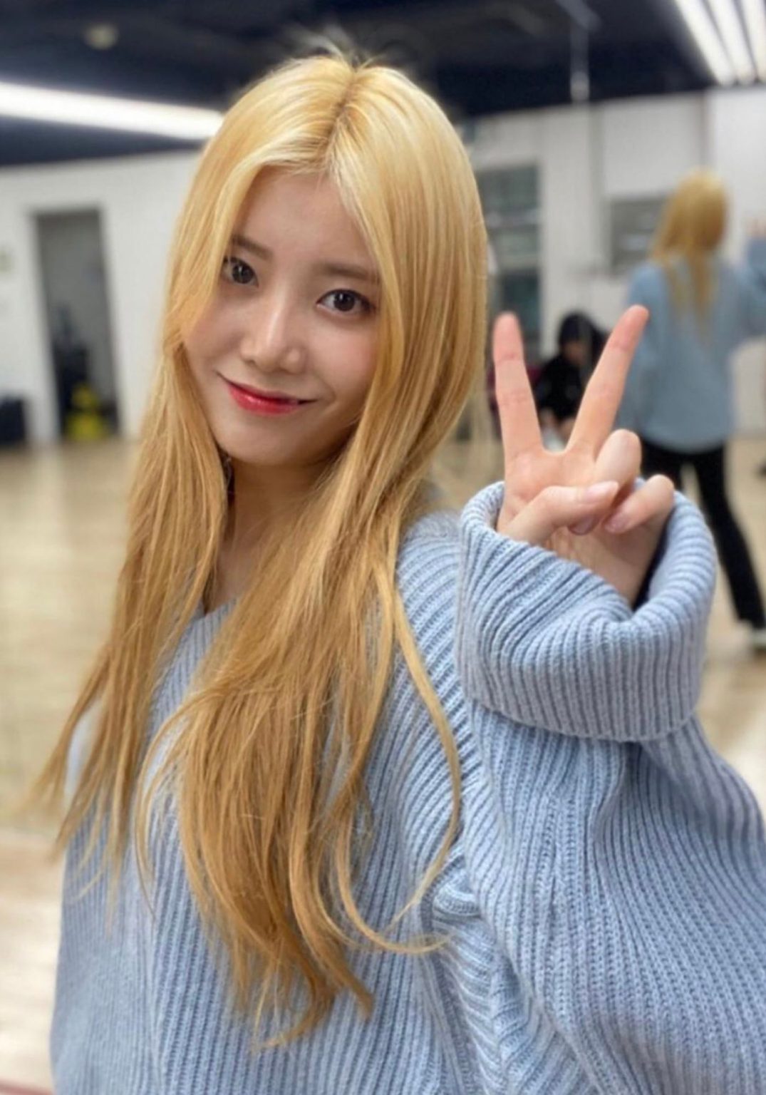 Haeun (LATENCY) Profile, Age, Birthday, Height & (Updated Facts!)