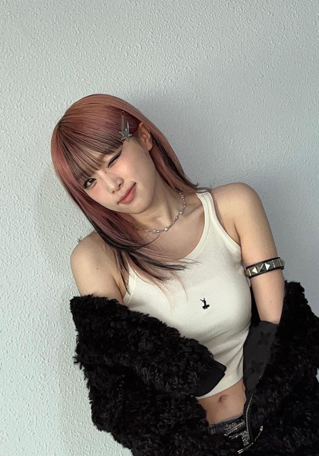 Choi Yena (IZ*ONE) Profile, Age, Birthday, Height, & Facts