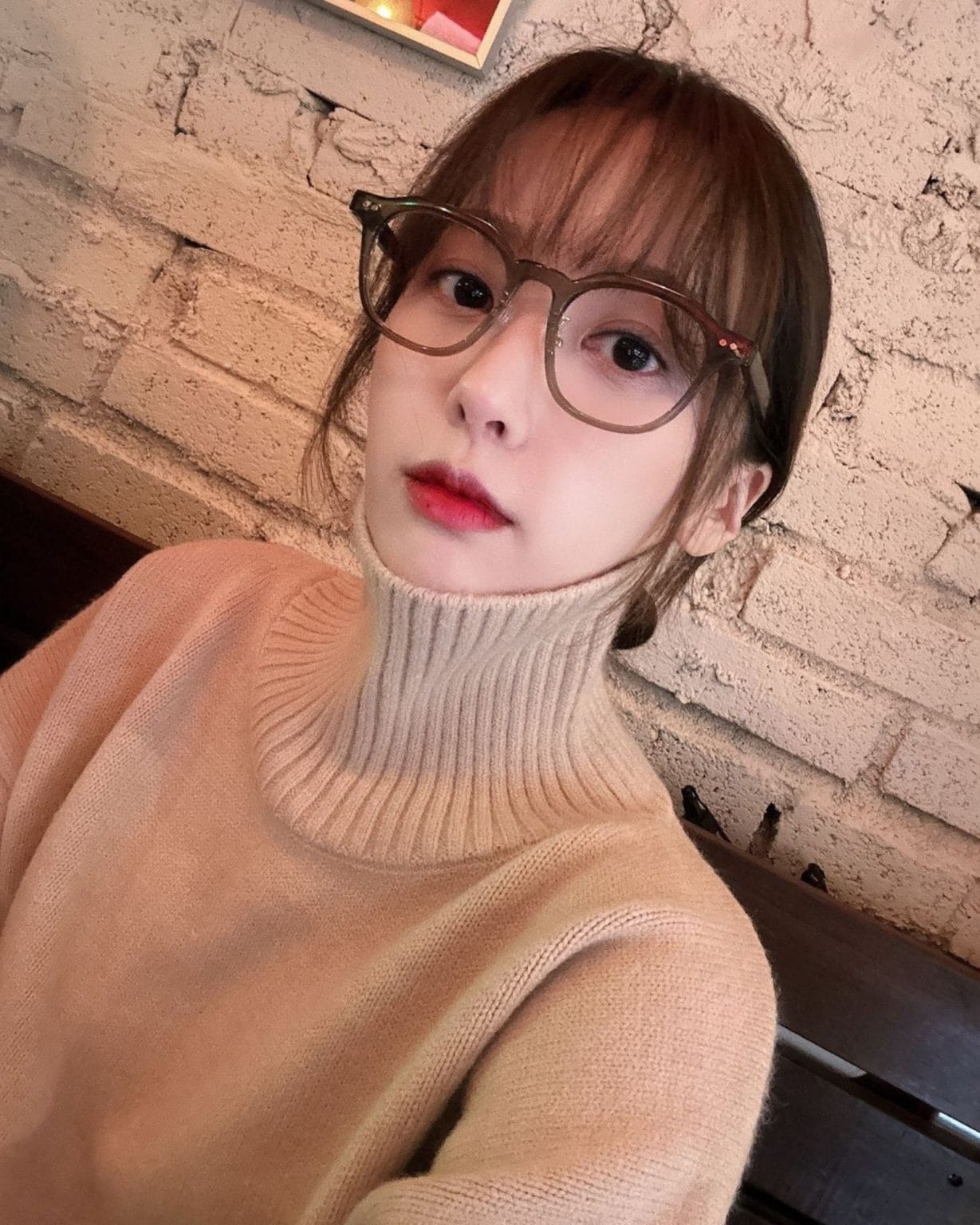 Hello Venus Members Profile, Ages & (Updated Facts!)