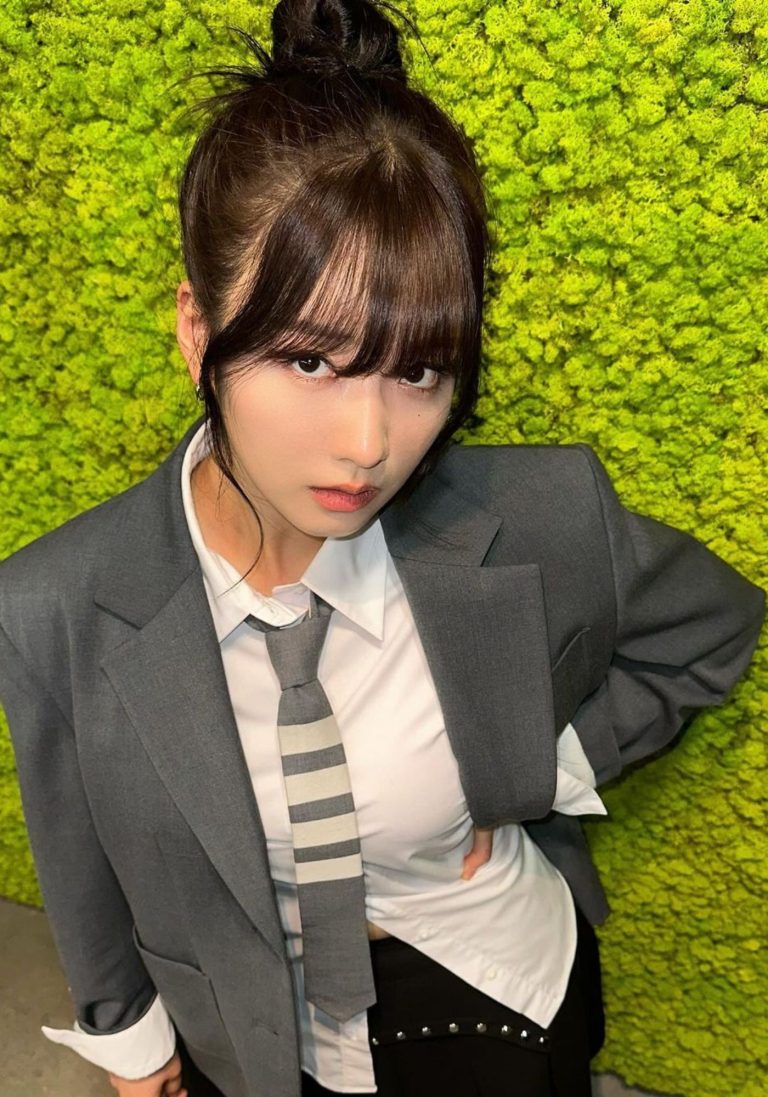 Bomi (Apink) Age, Birthday, Height, Profile, & Facts