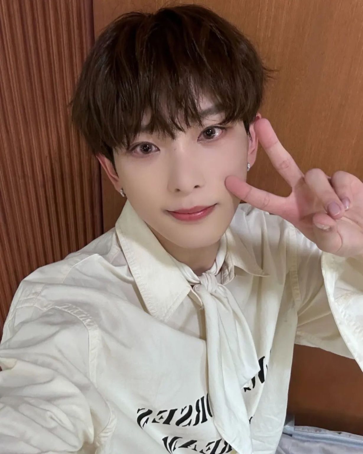 &TEAM Members Profile, Ages, Heights, & (Updated Facts!)