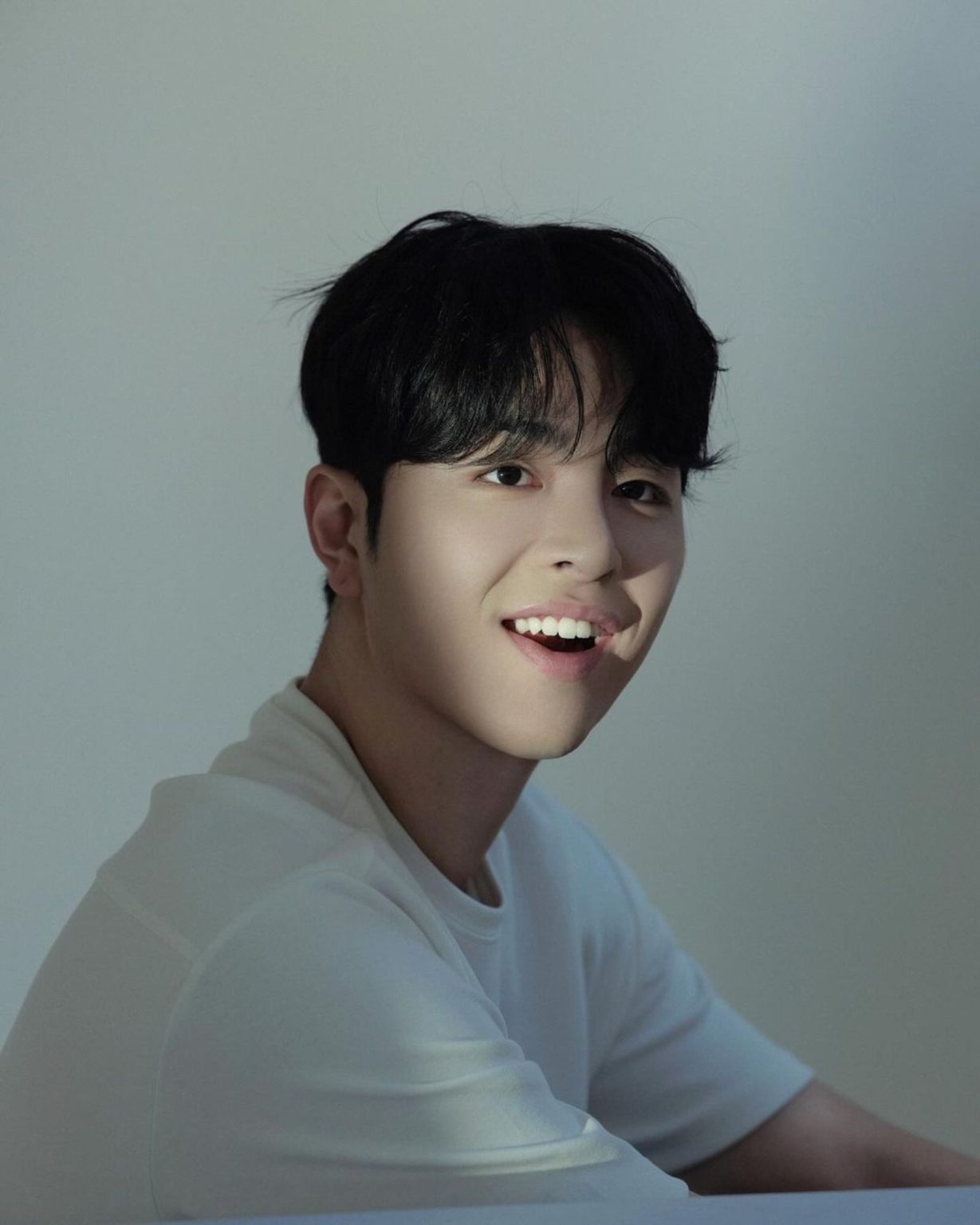Ju-ne (iKON) Profile, Age, Birthday, Height, & Facts