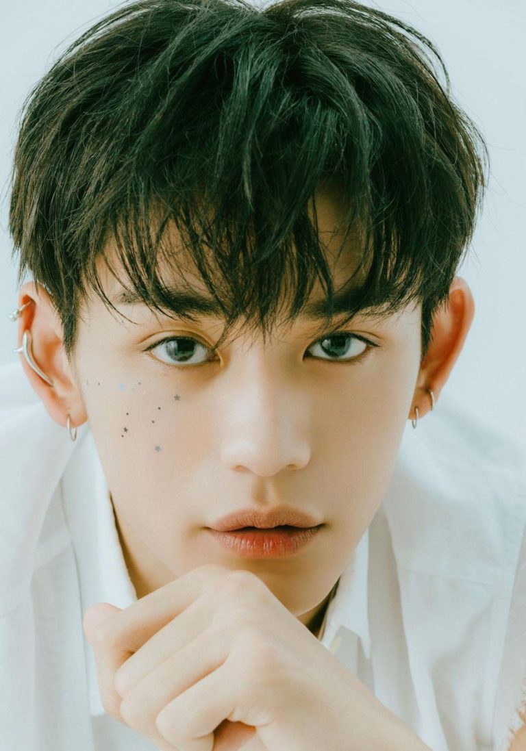 Lucas (NCT/WayV) Profile (Updated Facts!) - Kpop Singers