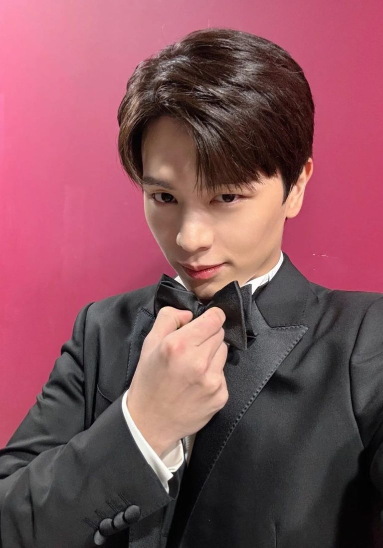 Yook Sungjae (BTOB) Profile, Age, Birthday, Height, & Facts