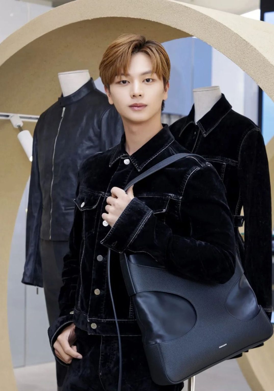 Yook Sungjae (BTOB) Profile, Age, Birthday, Height, & Facts