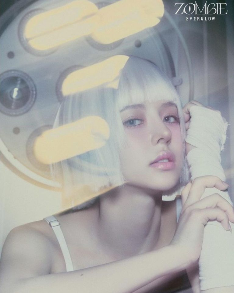 EVERGLOW Members Profile, Ages, & (Updated Facts!)