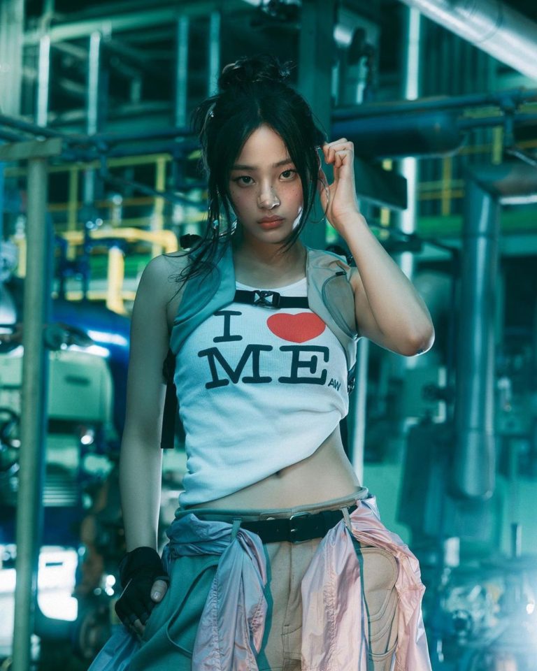 NewJeans Members Profile, Ages, Heights, & (Updated Facts!)