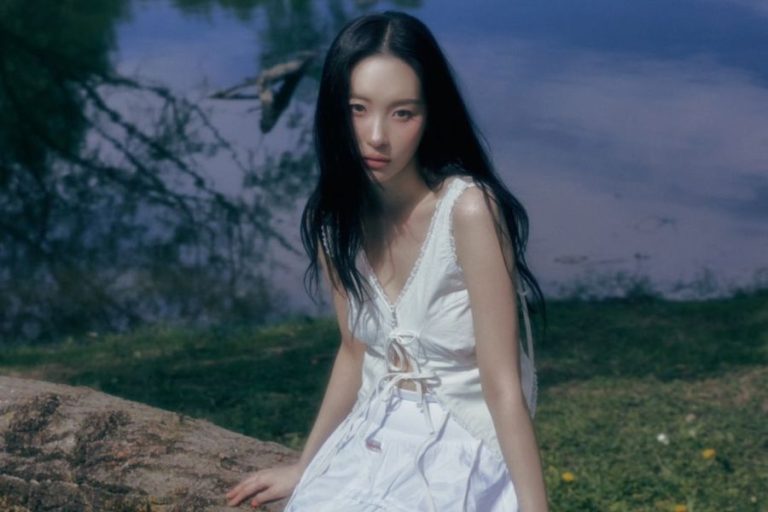 Sunmi Profile, Age, Birthday, Height & (Updated Facts!)