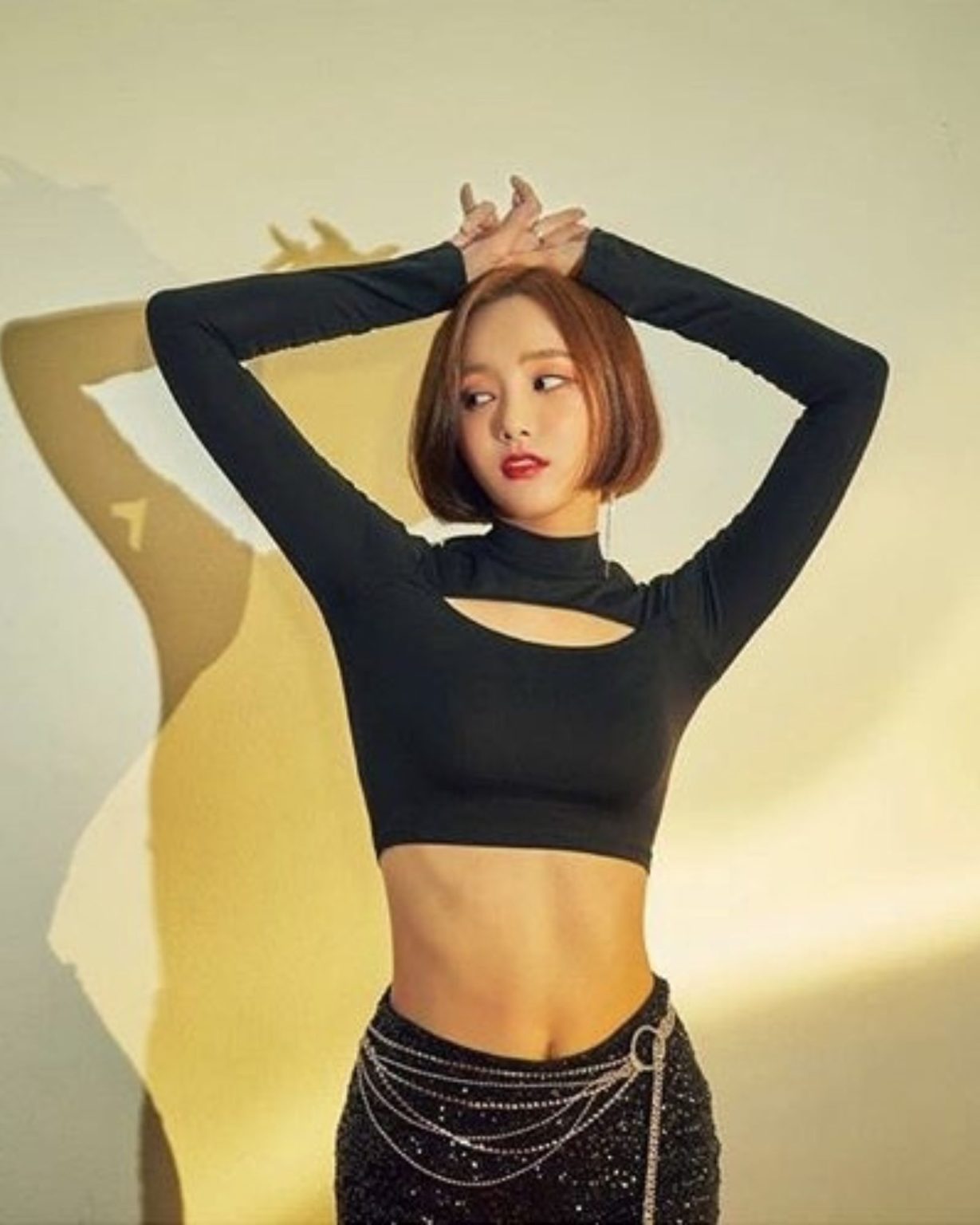 MOMOLAND Members Profile, Ages, Heights, & (Updated Facts!)