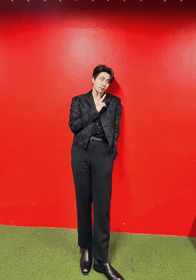 Youngjae (GOT7) Profile, Age, Birthday, Height, & Facts