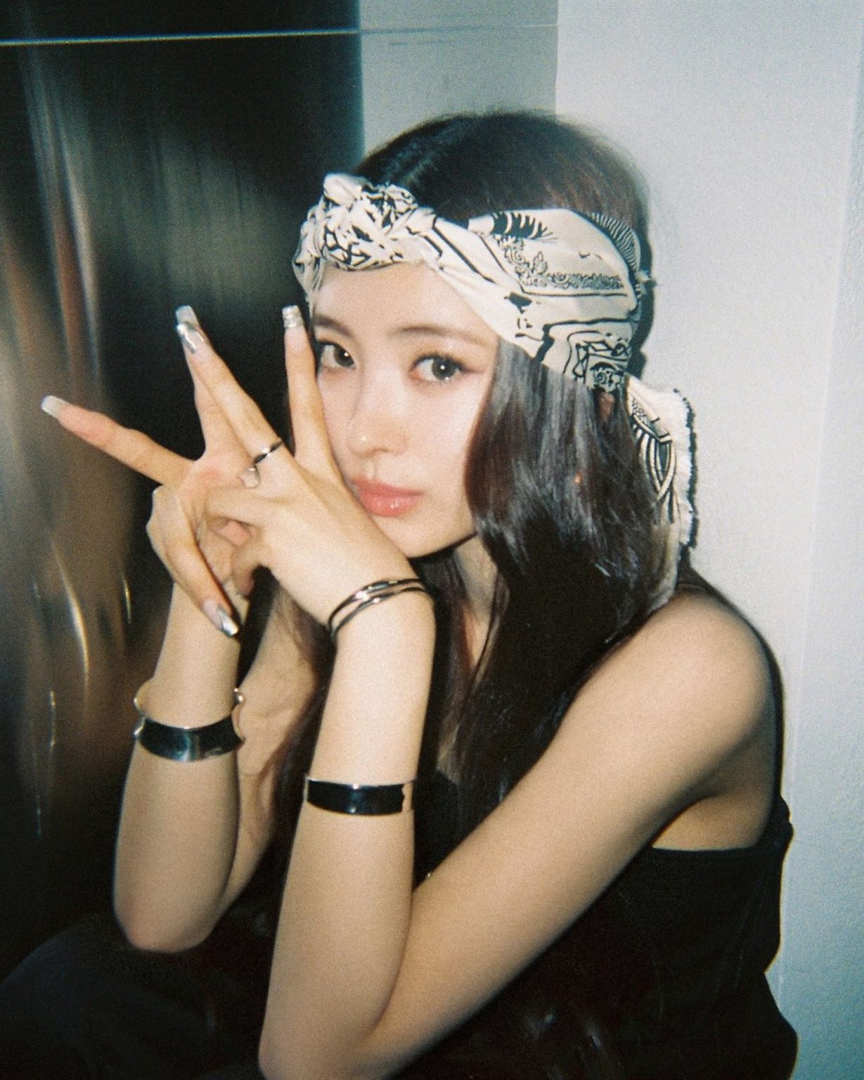 MÉOVV Members Profile, Ages, Heights, & (Updated Facts!)