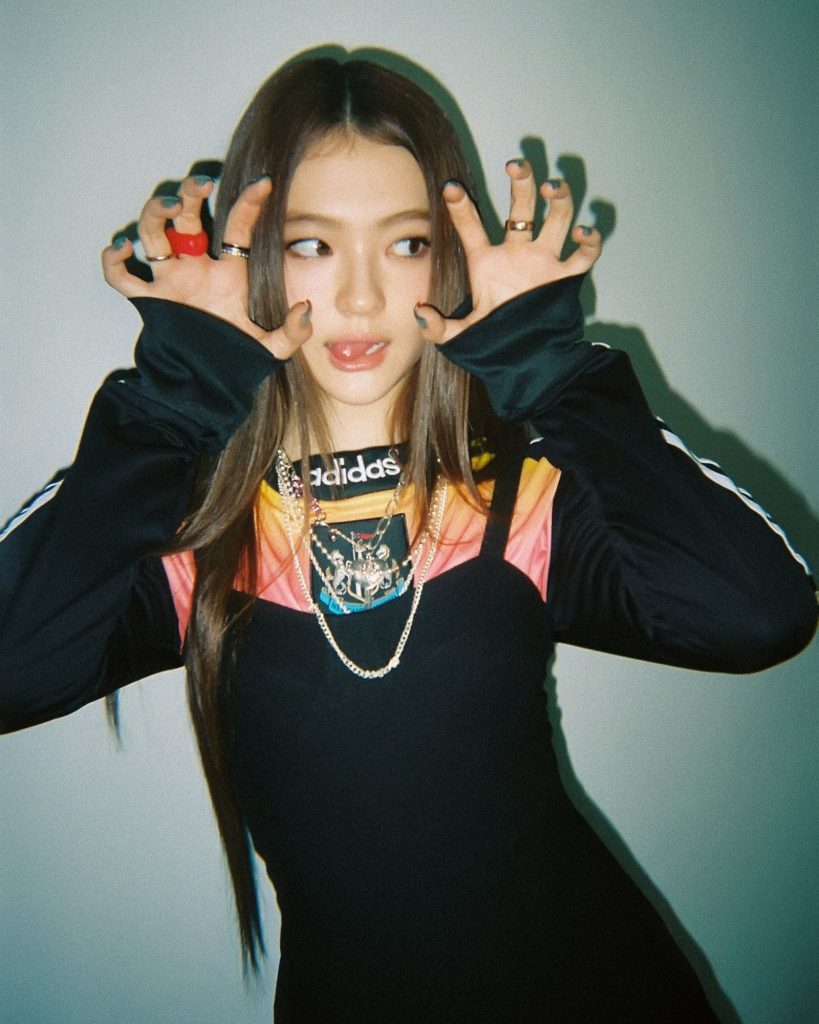 MÉOVV Members Profile, Ages, Heights, & (Updated Facts!)