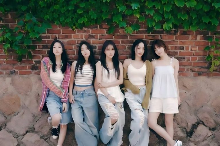 LE SSERAFIM Members Profile, Ages, & (Updated Facts!)