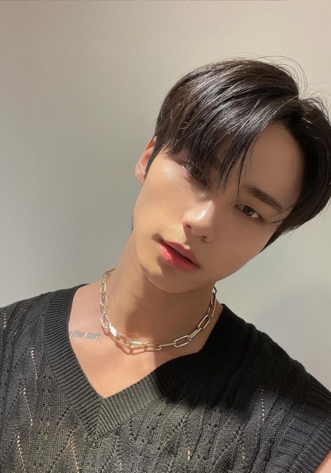 Kyoungyoon (ex. DKZ) Profile, Age, Birthday, Height, & Facts