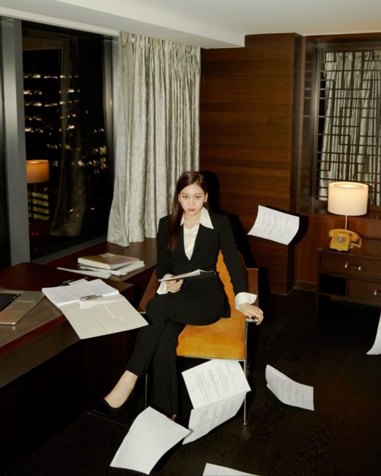 GFRIEND Members Profile, Ages, Heights, & (Updated Facts!)