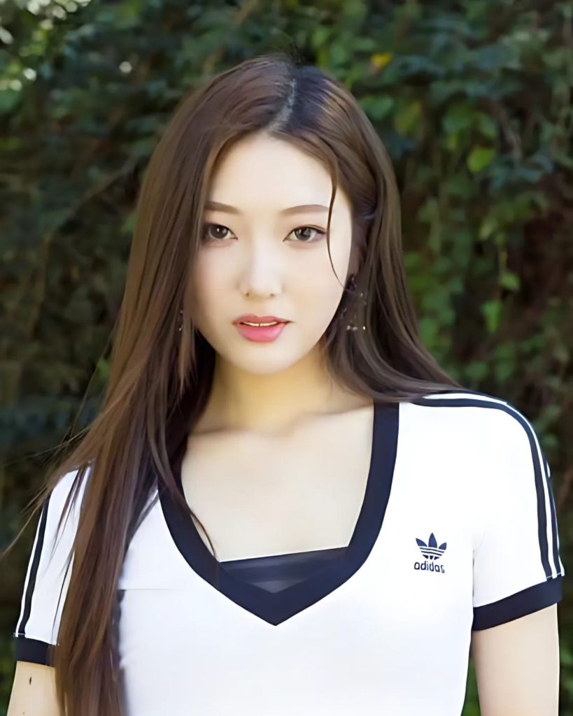 BLINGONE China Members Profile, Ages, & (Updated Facts!)