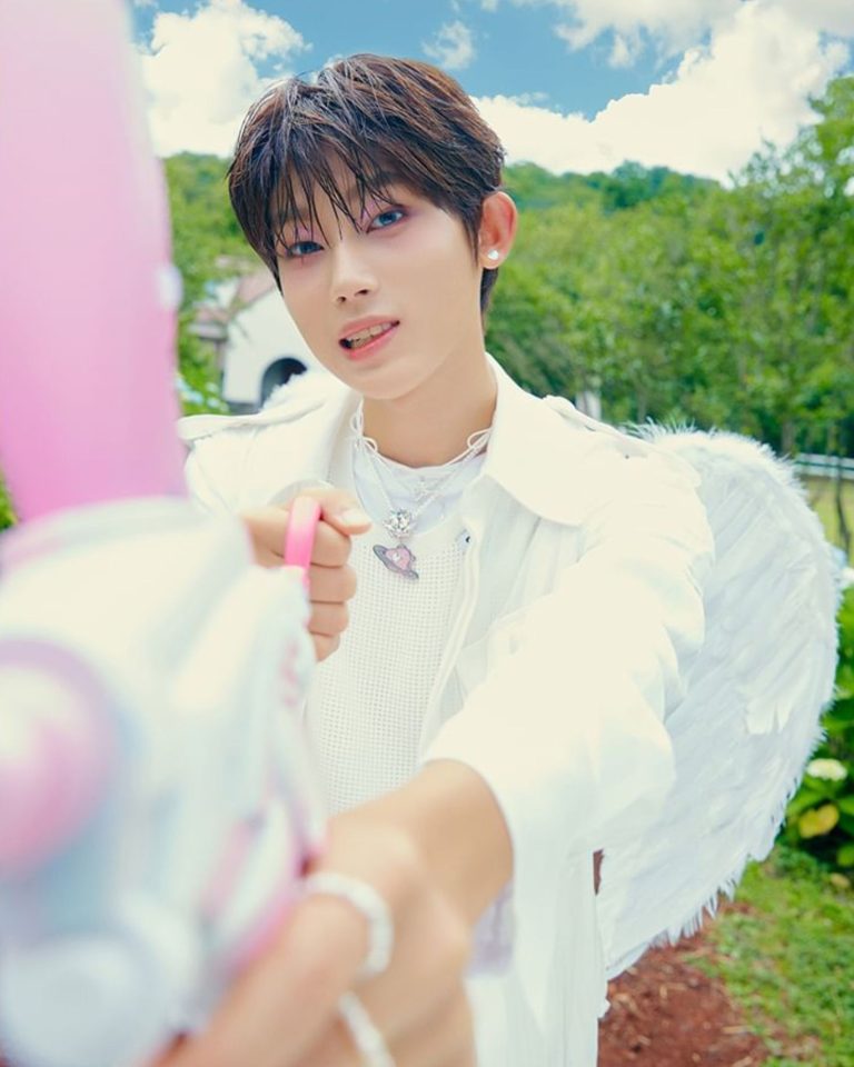 The Wind Members Profile, Ages, Heights, & (Updated Facts!)