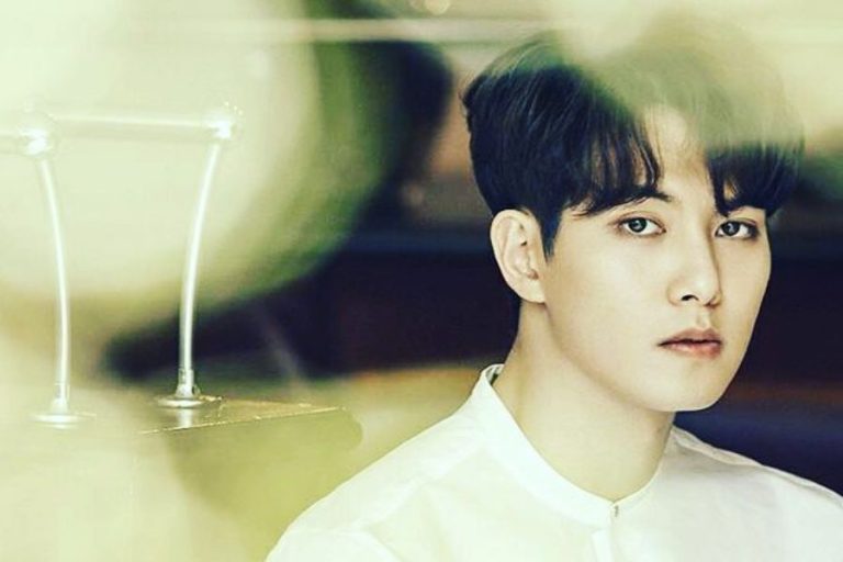 Lee Jong Hyun (ex. CNBLUE) Profile, Age, Height, & Facts
