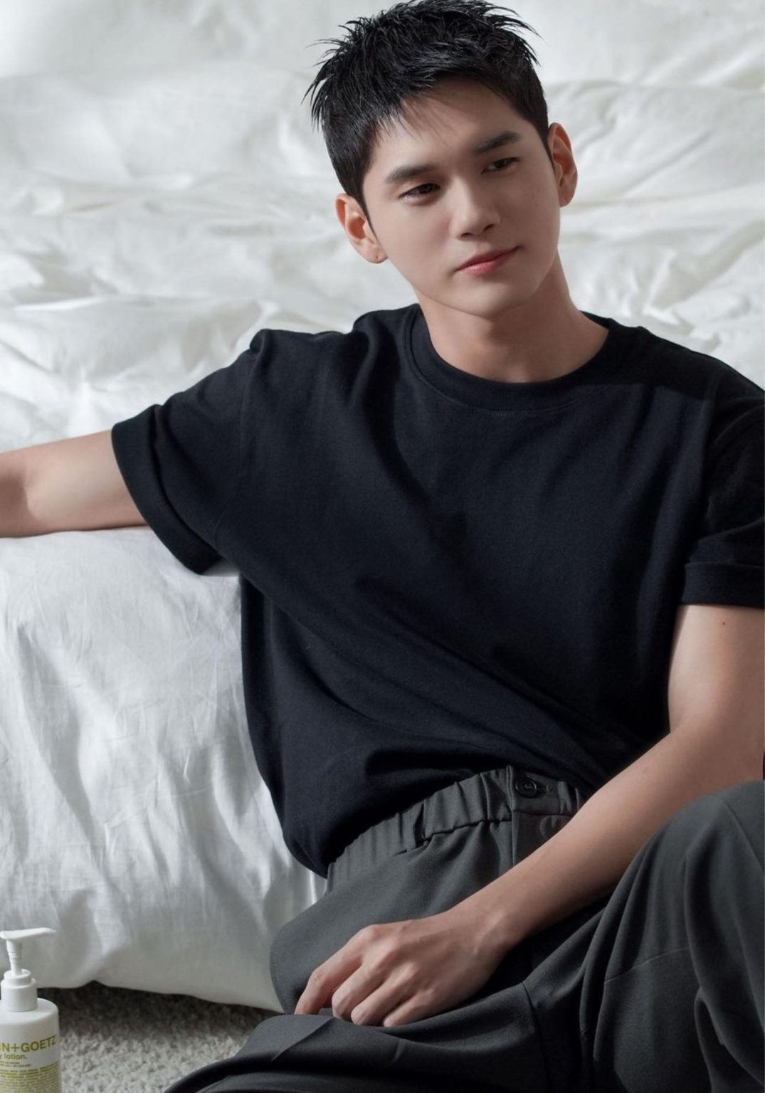 Ong Seong Wu (ex. Wanna One) Profile, Age, Height, & Facts
