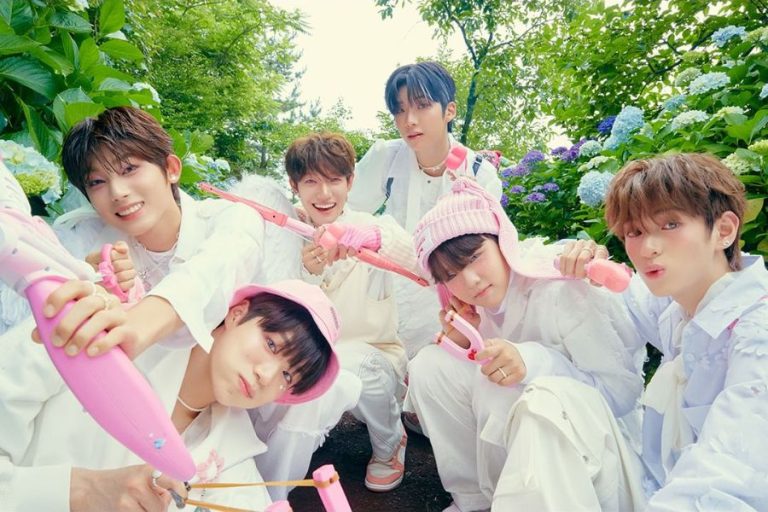 HIGHLIGHT (BEAST) Members Profile, Ages, & (Updated Facts!)