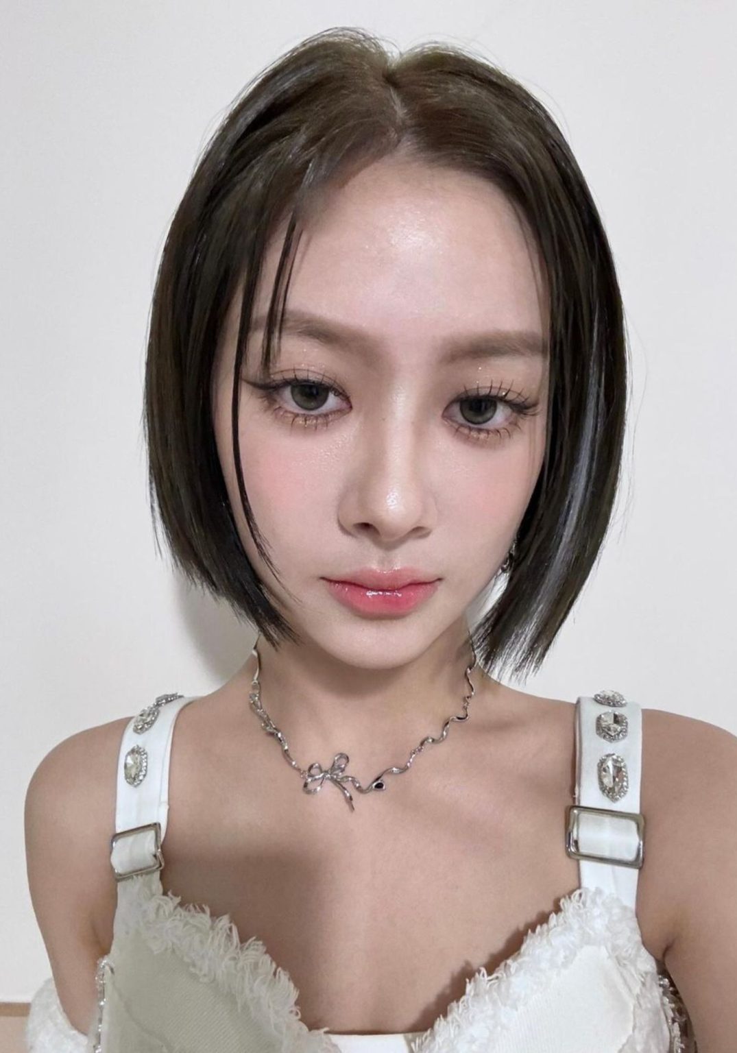 XXIN (GENBLUE) Profile, Age, Birthday, Height, & Facts