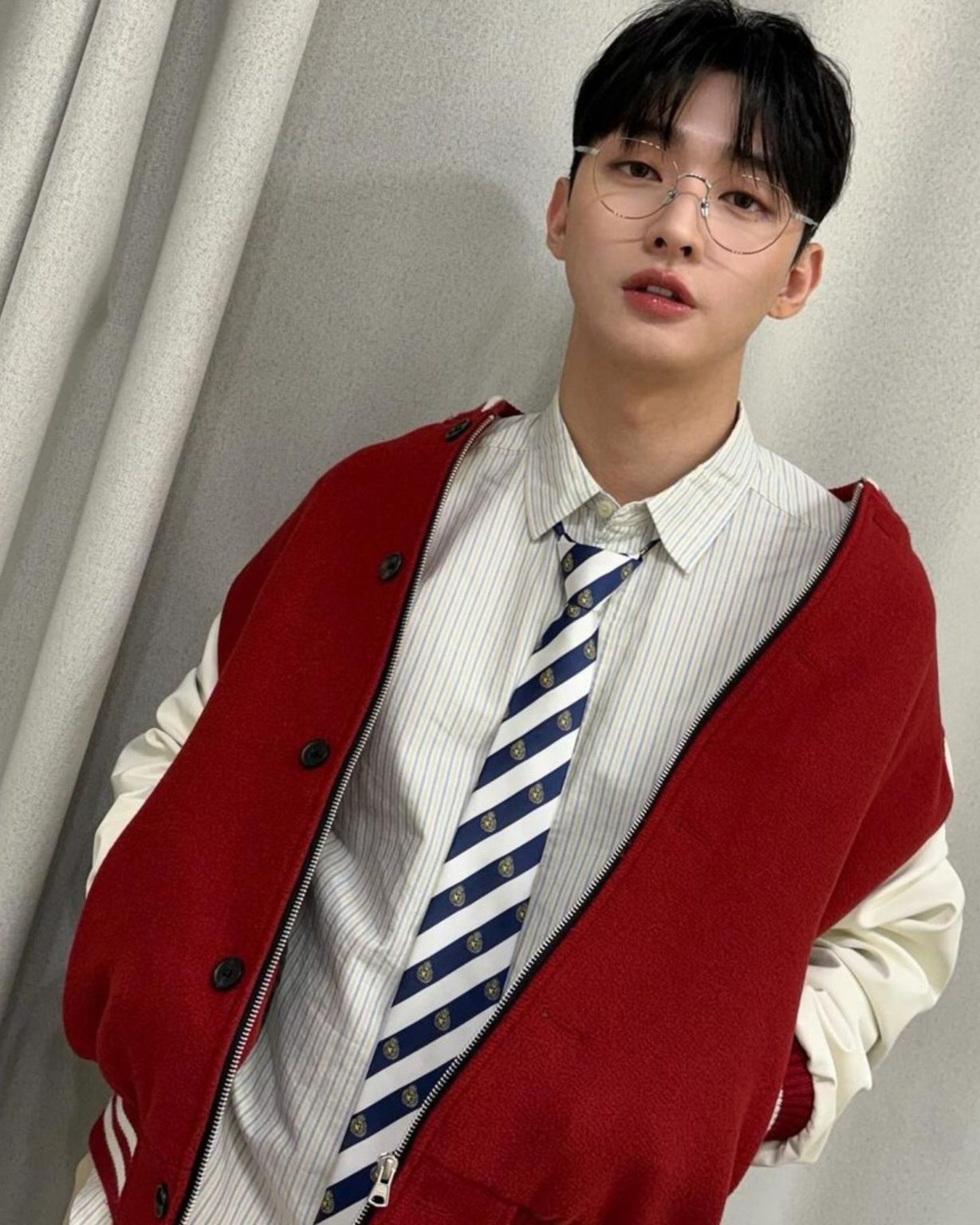 Wanna One Members Profile, Ages, Heights, & (Updated Facts!)