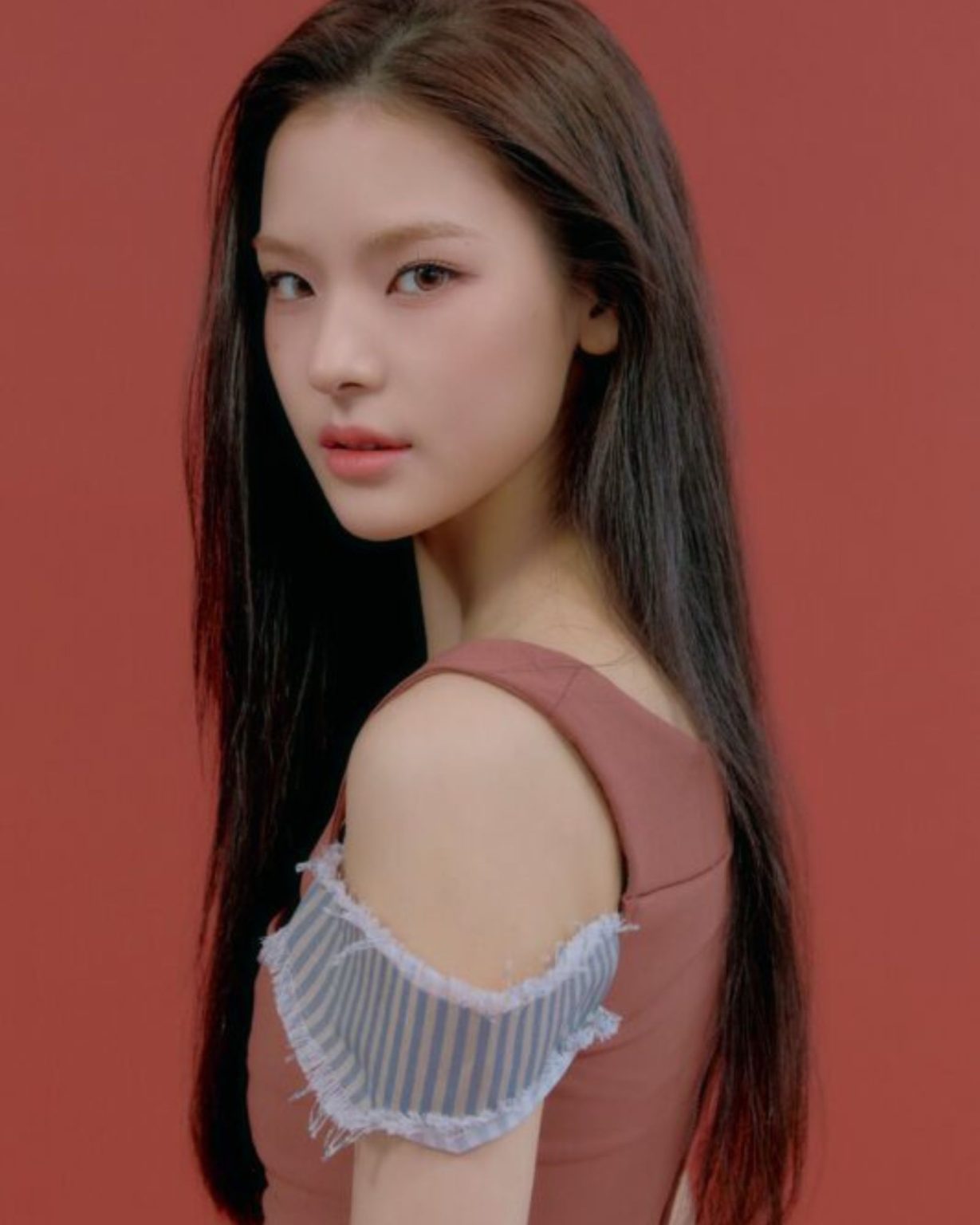 IZNA Members Members Profile, Ages, & (Updated Facts!)