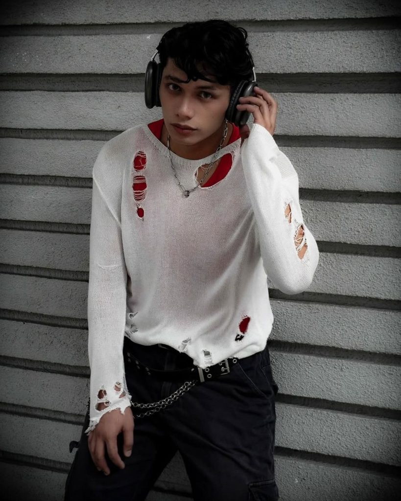 Project WAN Members Profile, Ages, Heights, & (Updated Facts!)